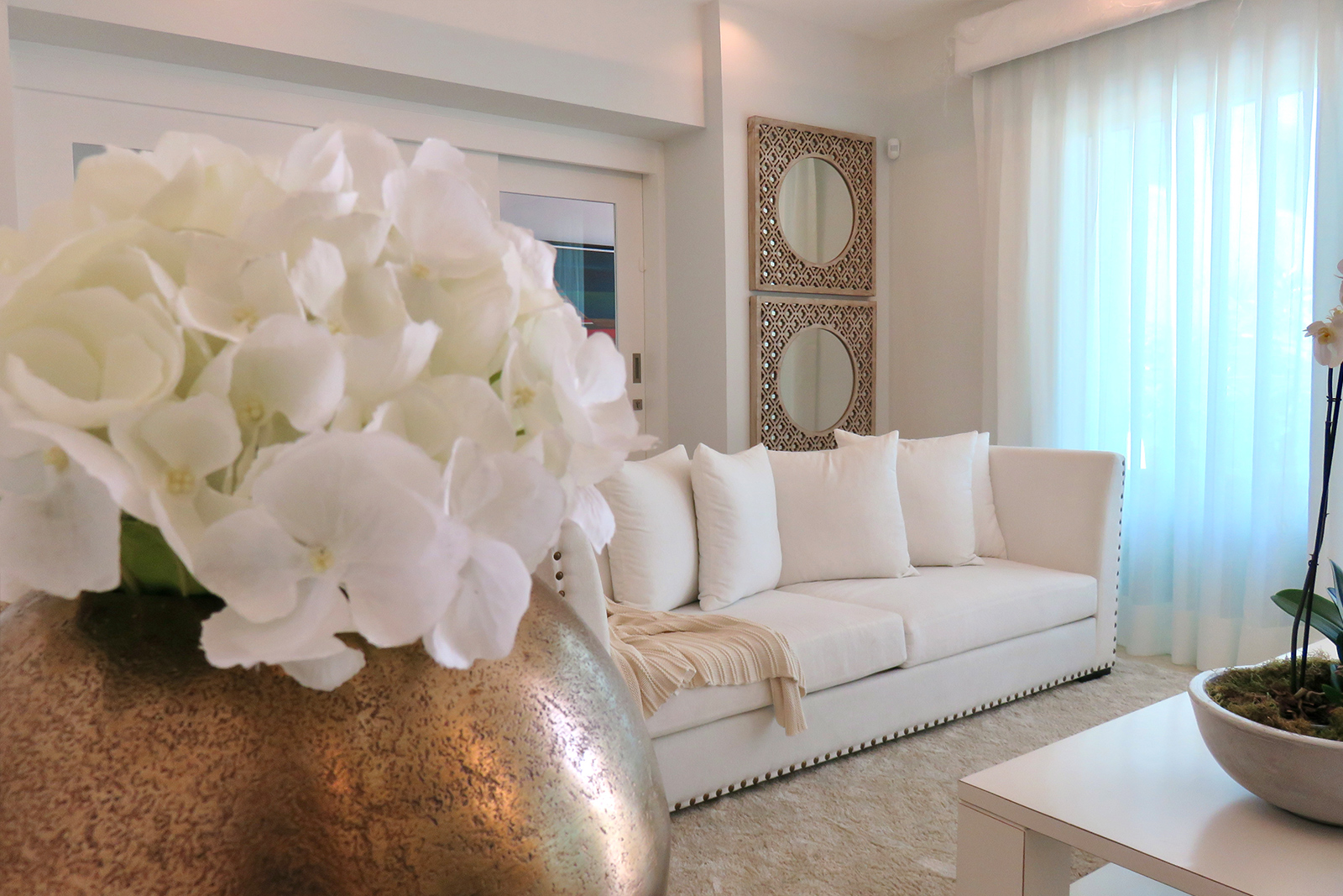 Classic Colonial Living - Scarlett Reyes Interiors